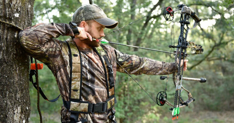 How To Get Into Bowhunting? Tips and Equipment Guide For Beginners - Boreal Forest